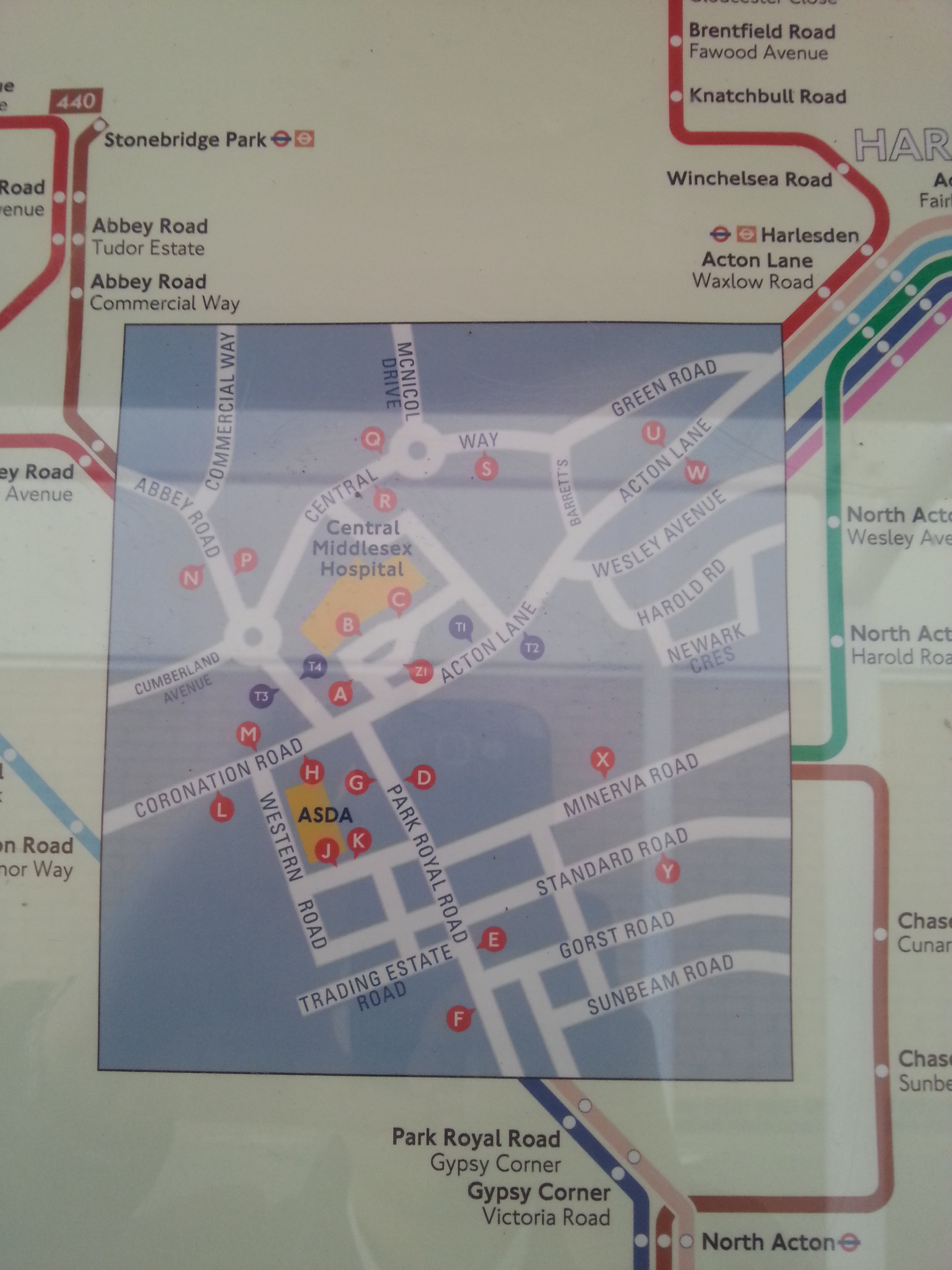 アスダ（Park Royal ASDA) – 世界の都市へ